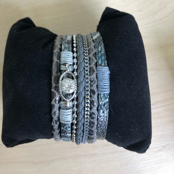 Jewelry | Blue Jewel Bracelet | Poshmark